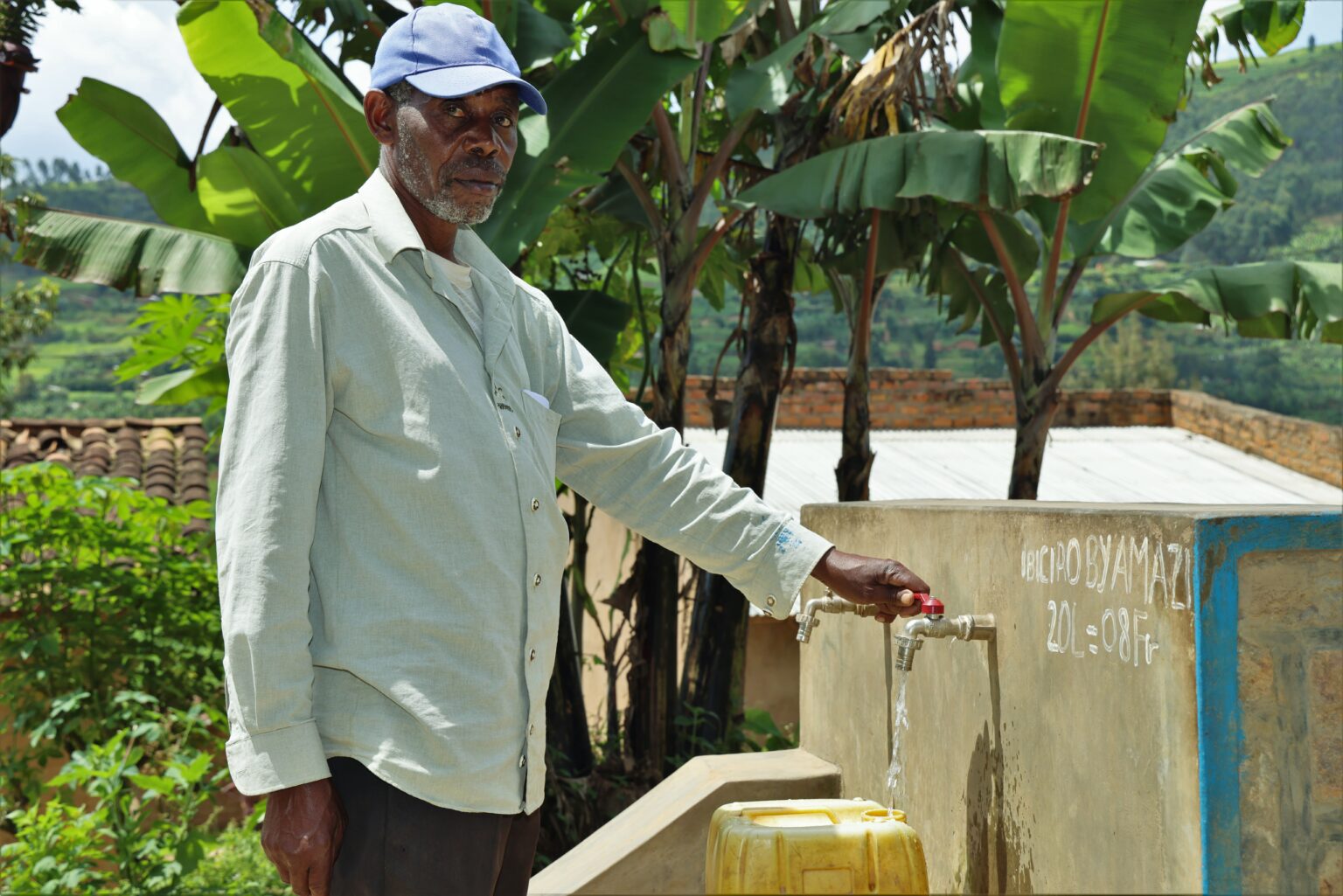 A LEADER'S DREAM FOR CLEAN WATER - Rwanda