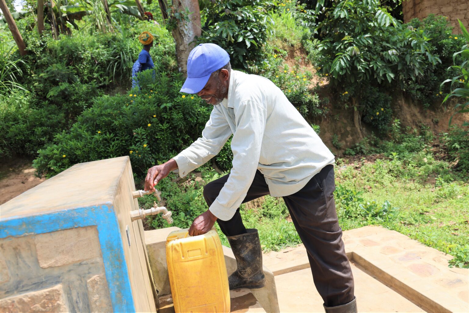 A LEADER'S DREAM FOR CLEAN WATER - Rwanda